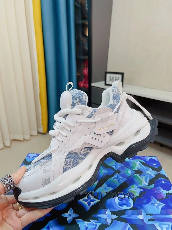 Inexpensive Louis Vuitton Low Shoes