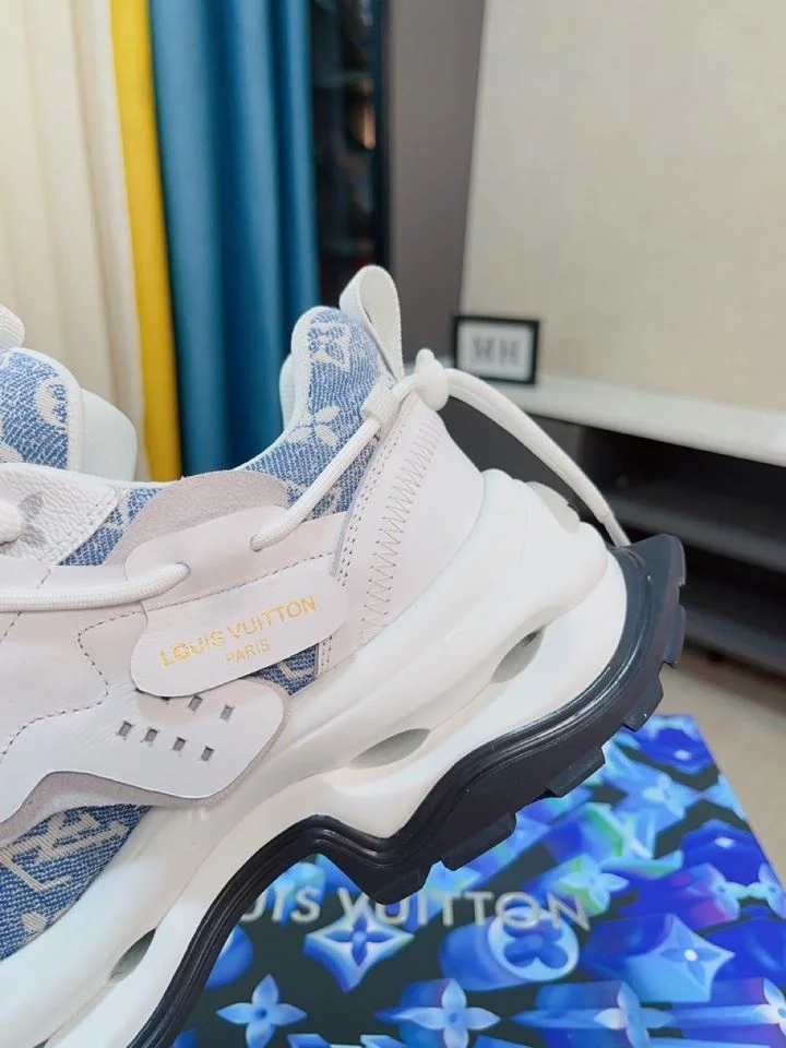 Inexpensive Louis Vuitton Low Shoes