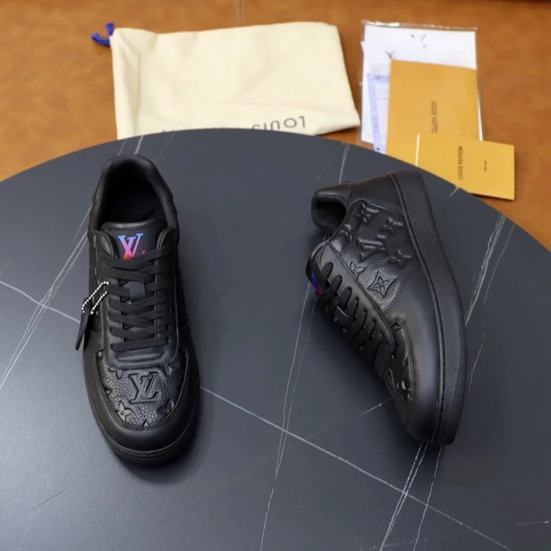 Perfect replica Louis Vuitton Low Shoes