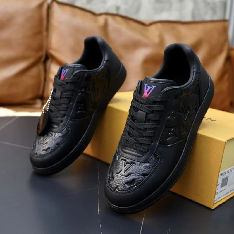 Perfect replica Louis Vuitton Low Shoes