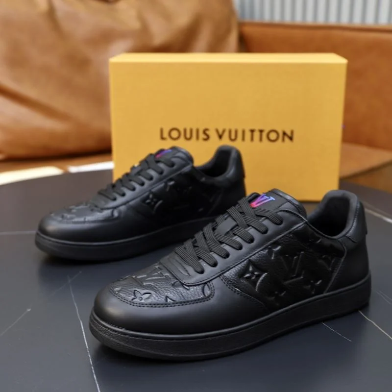Perfect replica Louis Vuitton Low Shoes