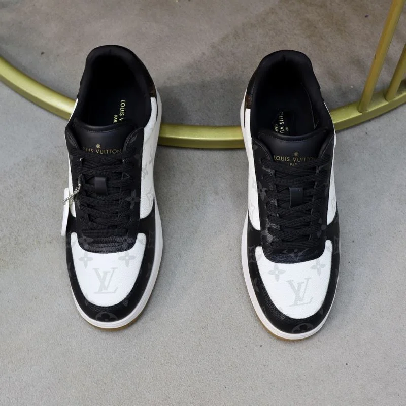 Perfect replica Louis Vuitton Low Shoes