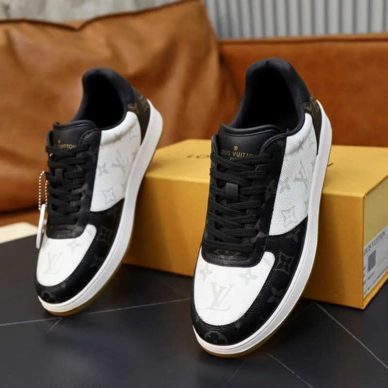 Perfect replica Louis Vuitton Low Shoes