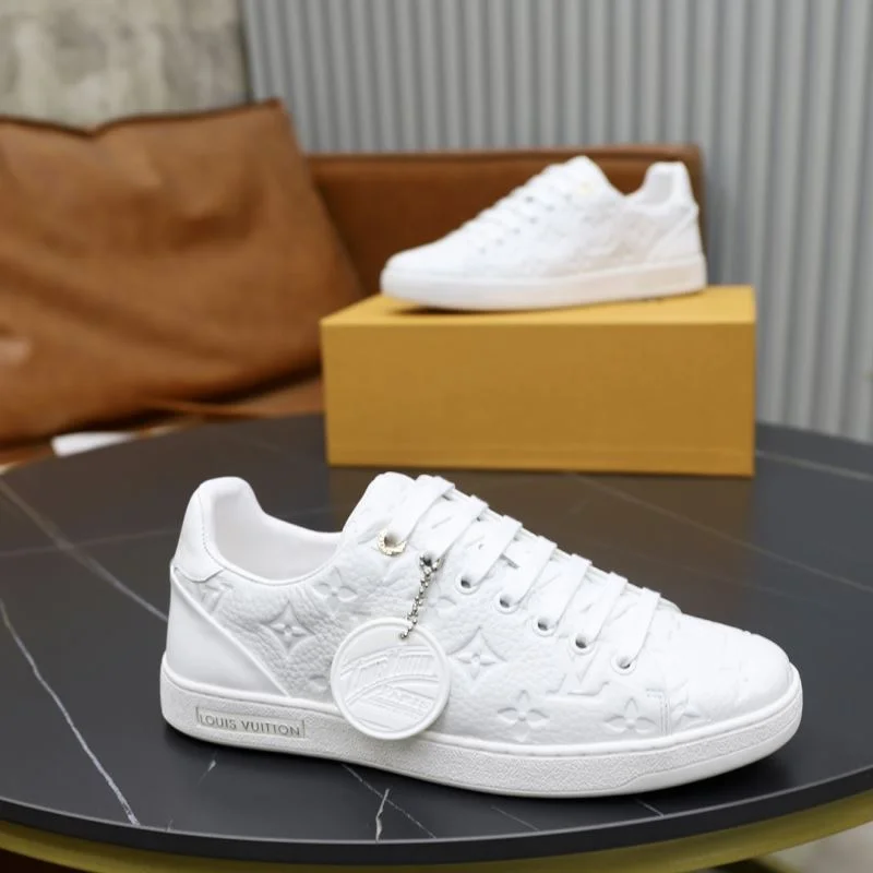 Low-cost Louis Vuitton Low Shoes