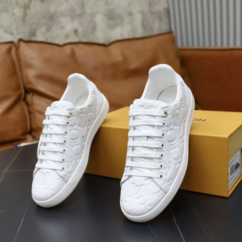 Low-cost Louis Vuitton Low Shoes