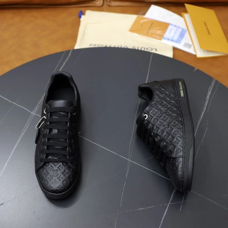Brand-authenticated Louis Vuitton Low Shoes