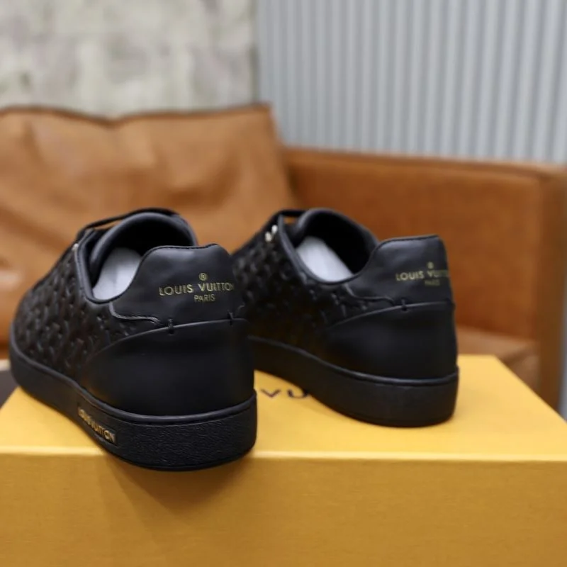 Brand-authenticated Louis Vuitton Low Shoes