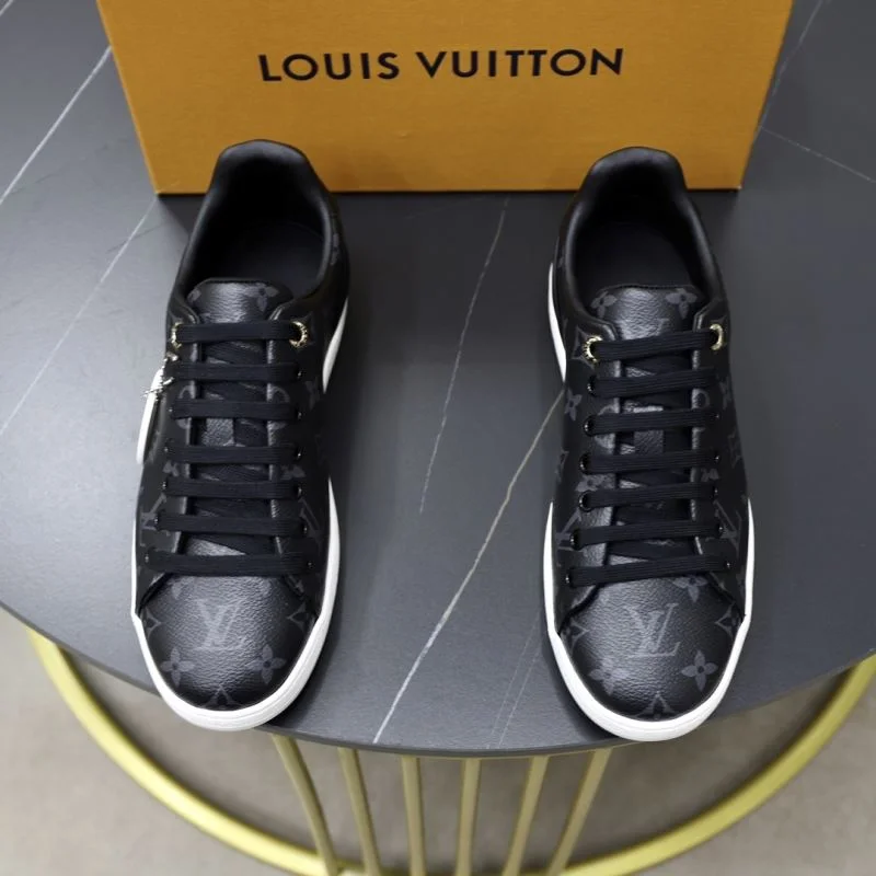 Louis Vuitton Low Shoes