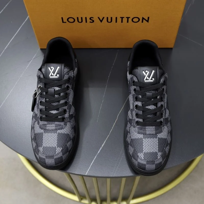 Louis Vuitton Low Shoes