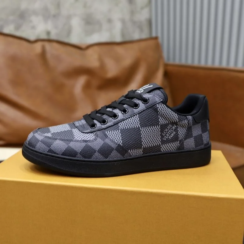 Louis Vuitton Low Shoes
