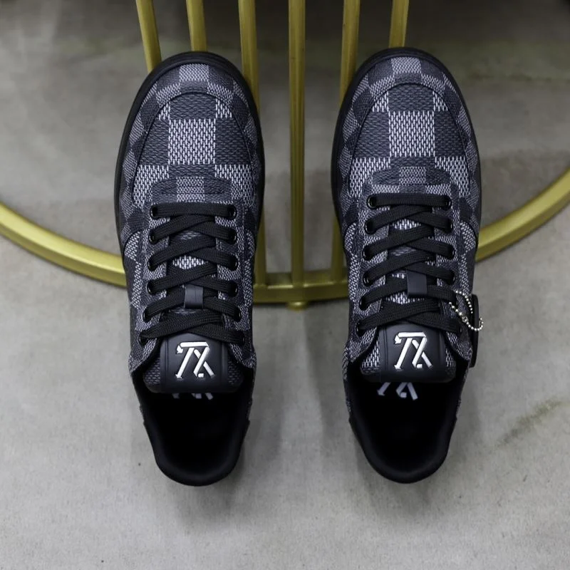 Louis Vuitton Low Shoes