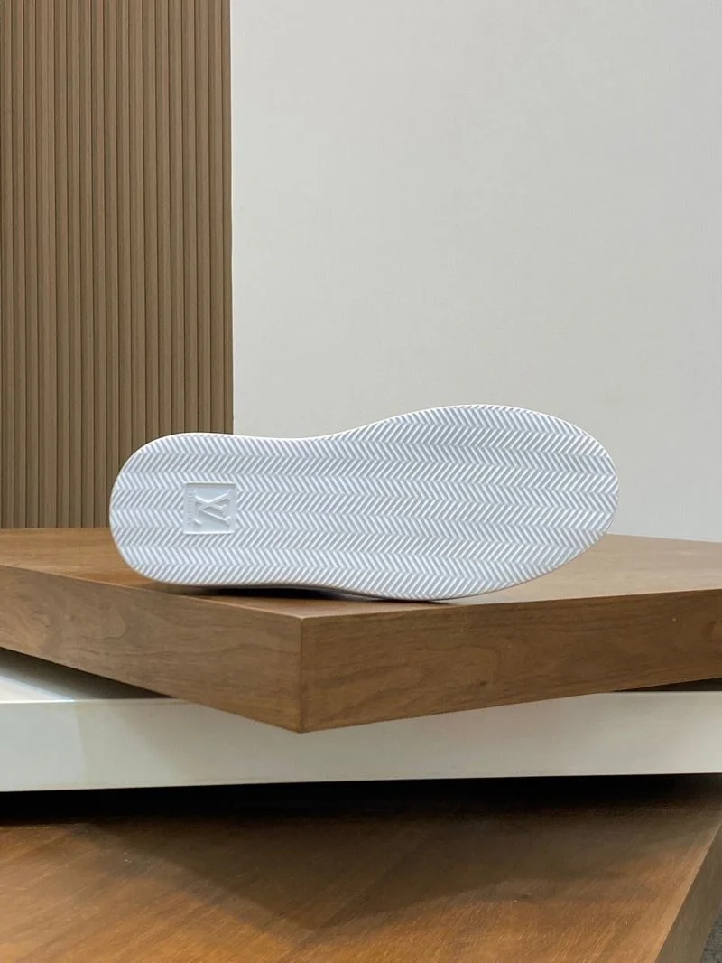 Budget-friendly Louis Vuitton Low Shoes