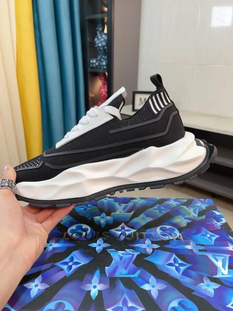 Brand-authenticated Louis Vuitton Low Shoes