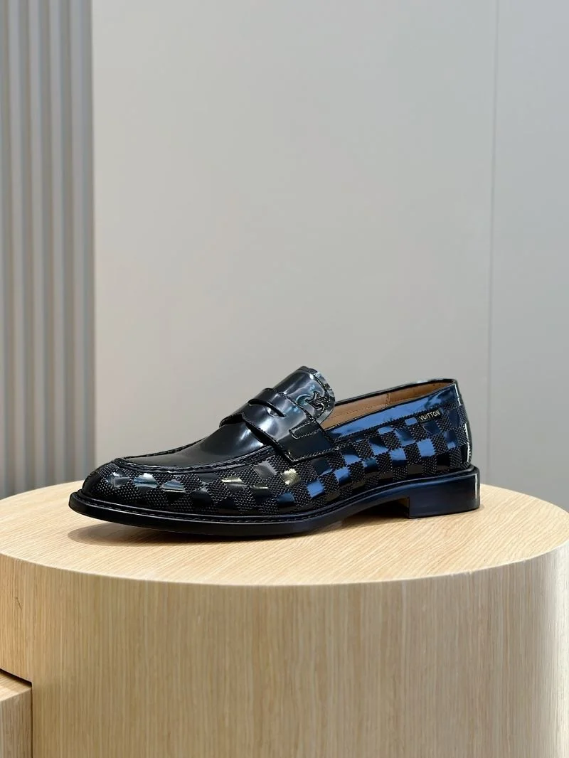 Mirror quality Louis Vuitton Low Shoes