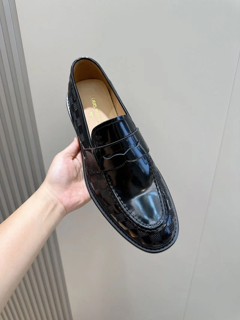 Mirror quality Louis Vuitton Low Shoes