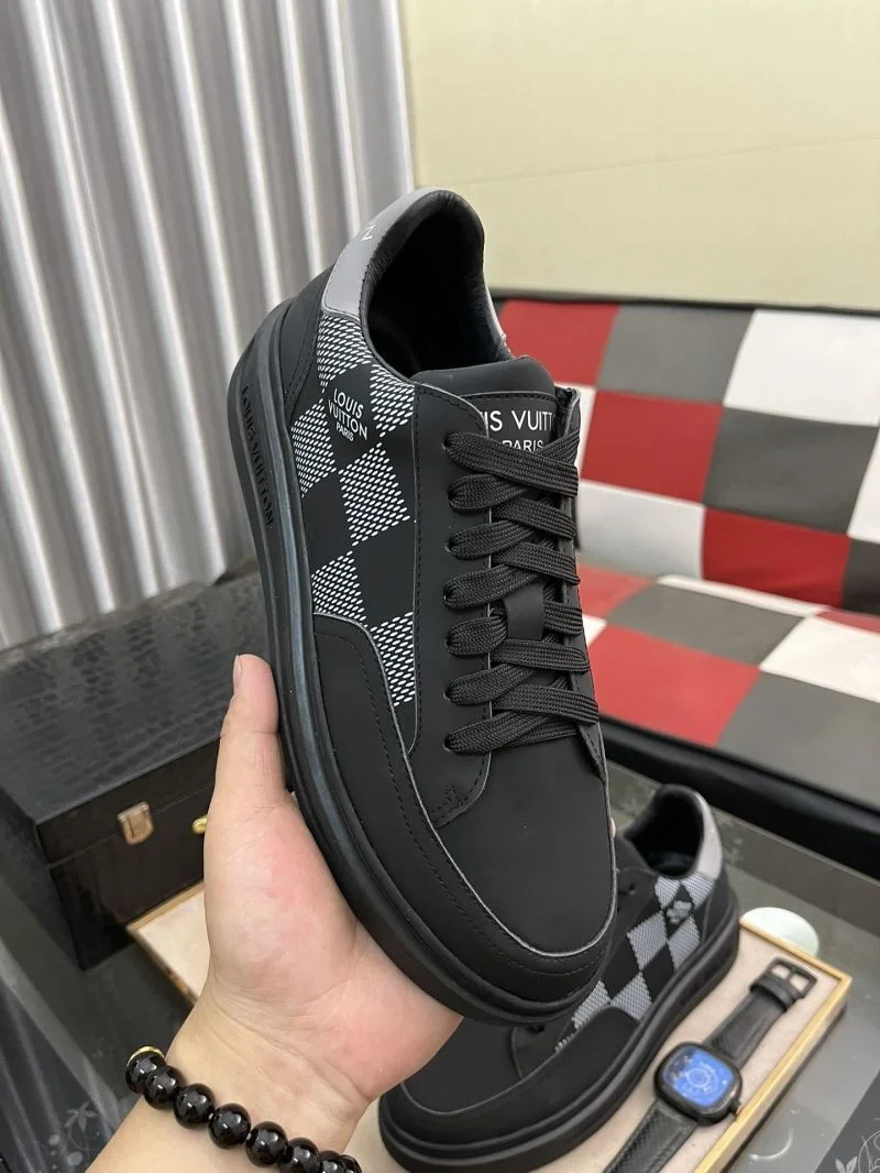 Brand-authenticated Louis Vuitton Low Shoes
