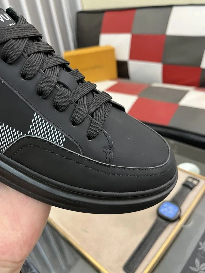 Brand-authenticated Louis Vuitton Low Shoes