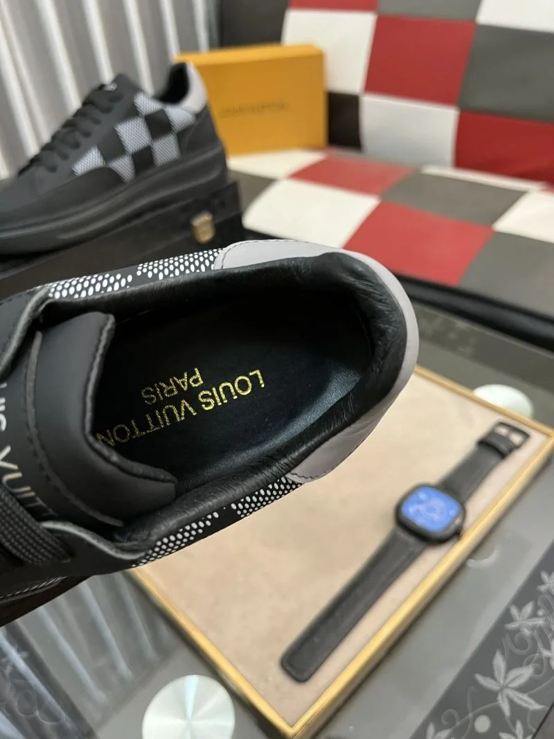 Brand-authenticated Louis Vuitton Low Shoes