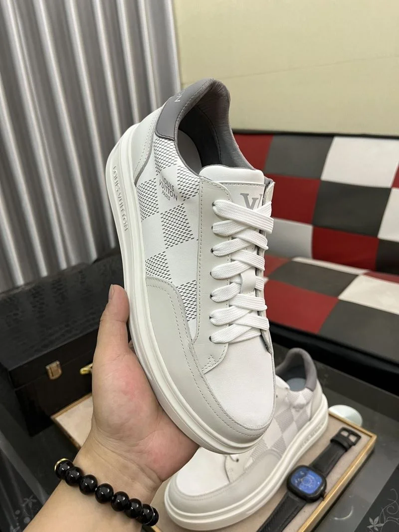 Brand-authenticated Louis Vuitton Low Shoes