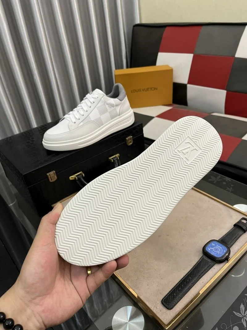 Brand-authenticated Louis Vuitton Low Shoes