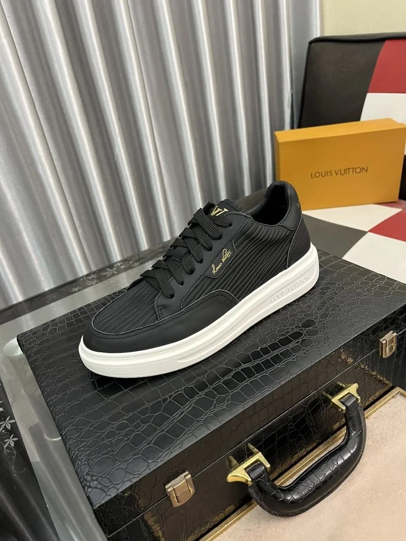 Louis Vuitton Low Shoes
