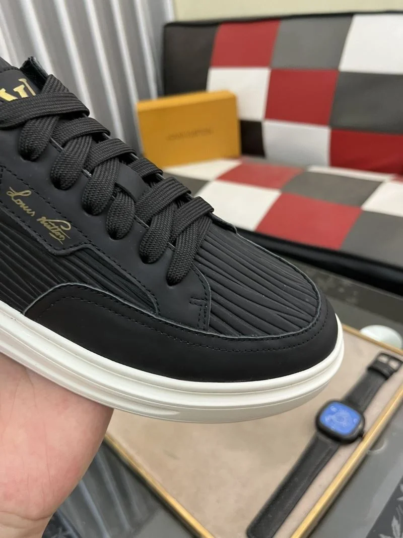 Official Louis Vuitton Low Shoes