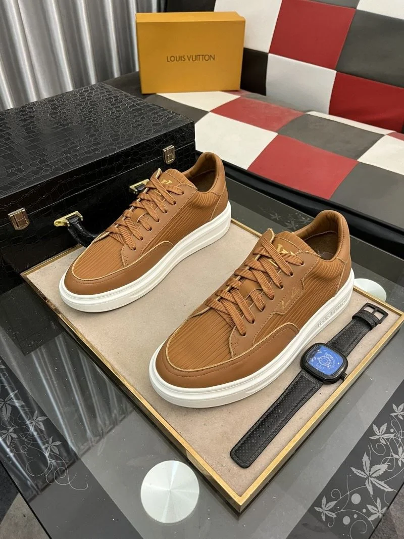 Precise copy Louis Vuitton Low Shoes