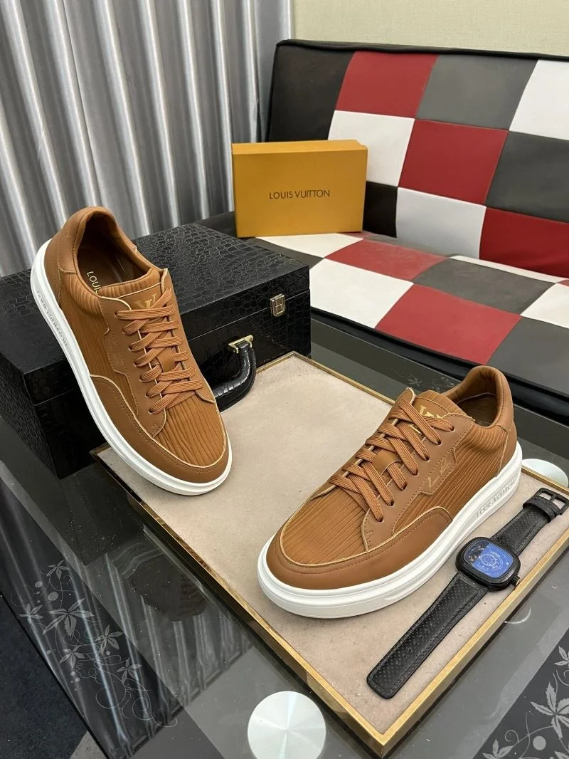 Precise copy Louis Vuitton Low Shoes