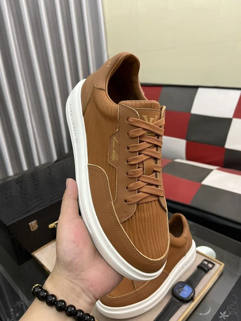 Precise copy Louis Vuitton Low Shoes
