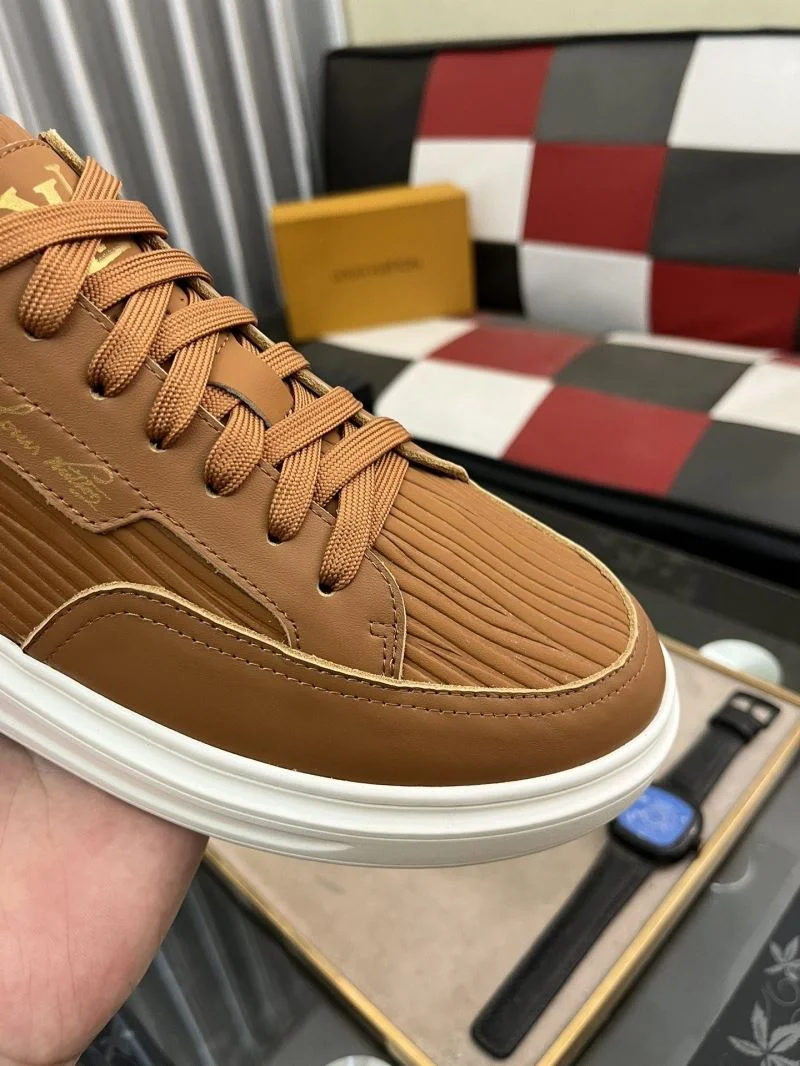 Precise copy Louis Vuitton Low Shoes