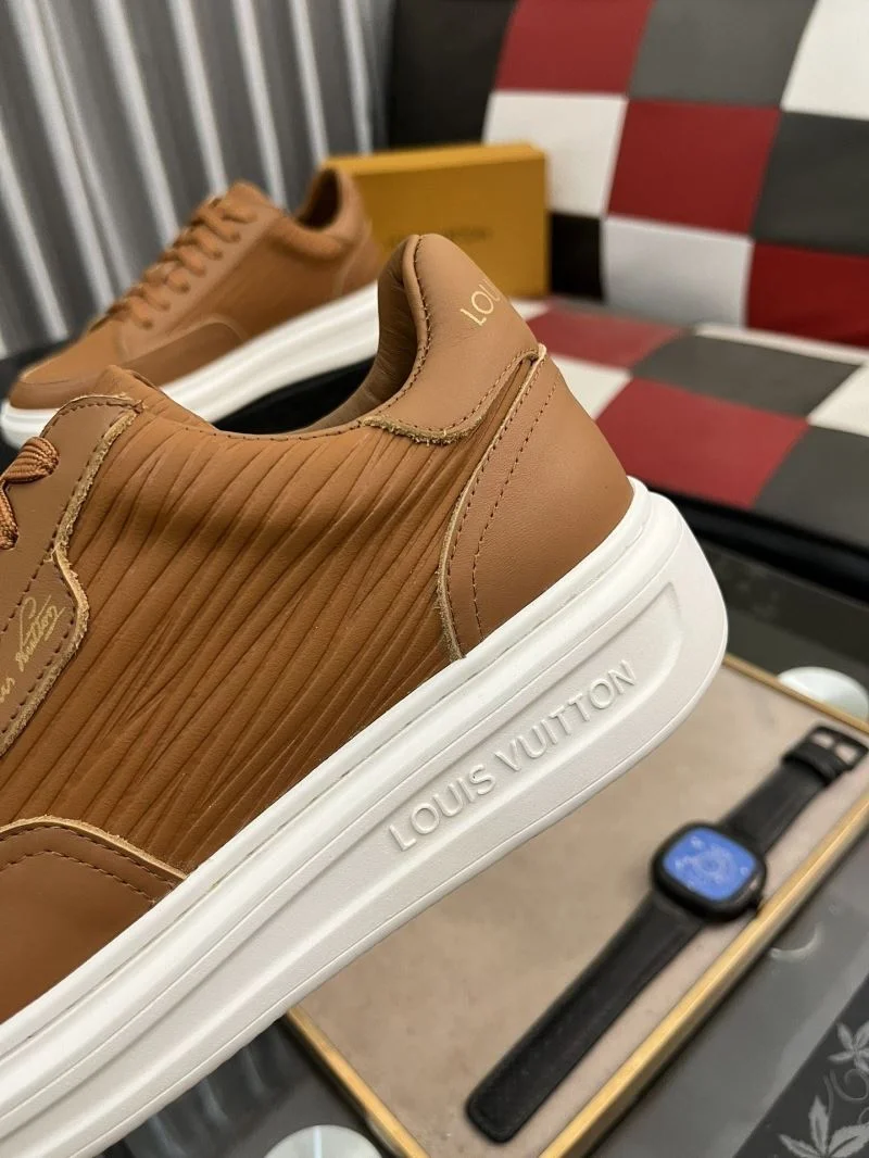 Precise copy Louis Vuitton Low Shoes