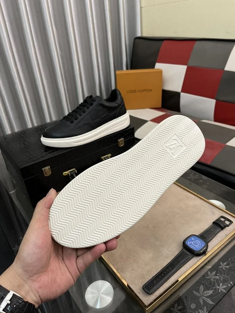 Louis Vuitton Low Shoes