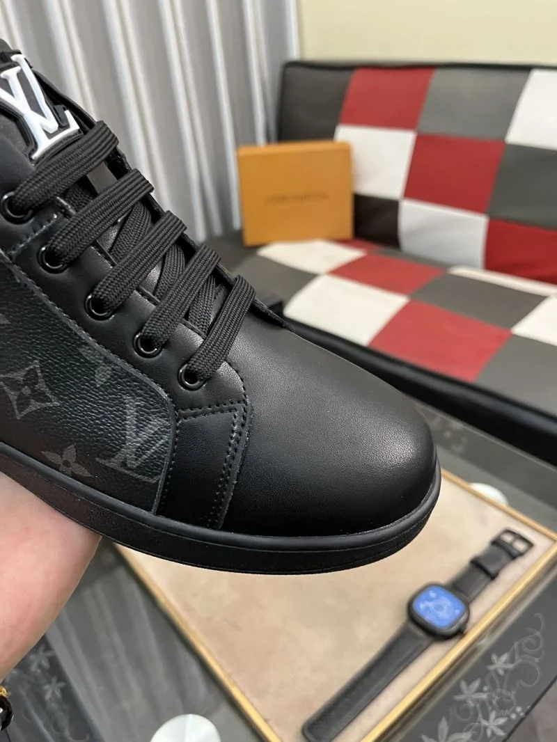 Top match Louis Vuitton Low Shoes