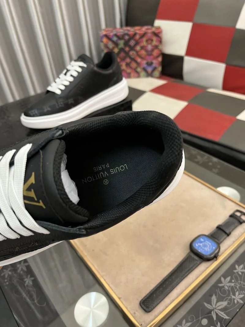 Louis Vuitton Low Shoes