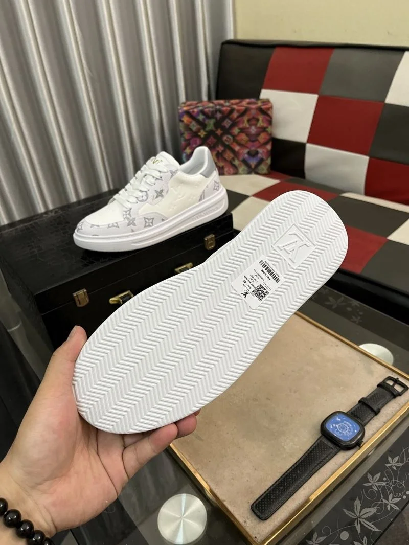 Inexpensive Louis Vuitton Low Shoes