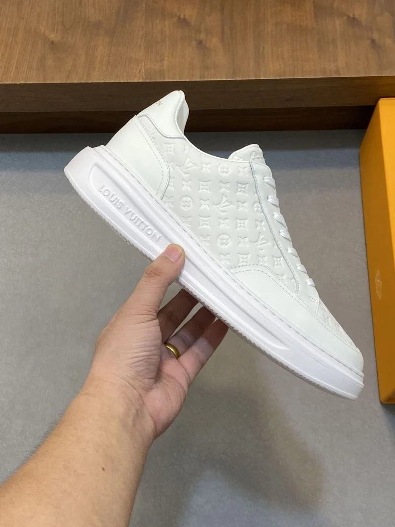 Low-cost Louis Vuitton Low Shoes