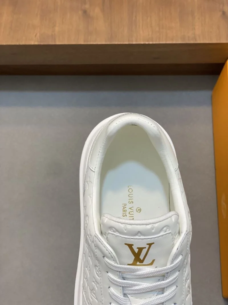 Low-cost Louis Vuitton Low Shoes