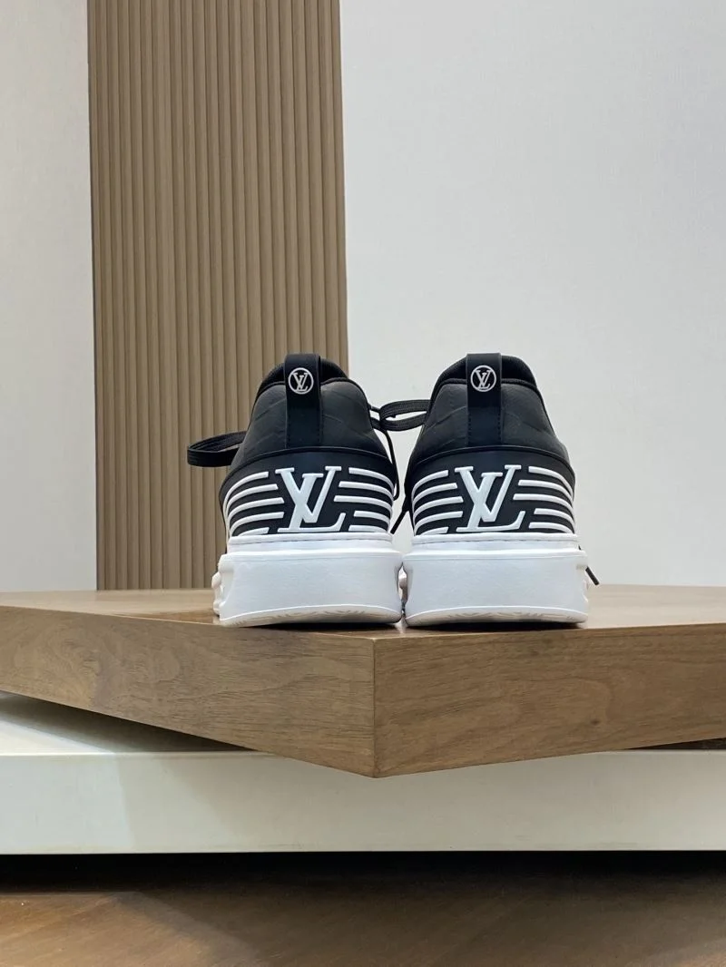 High accuracy Louis Vuitton Low Shoes