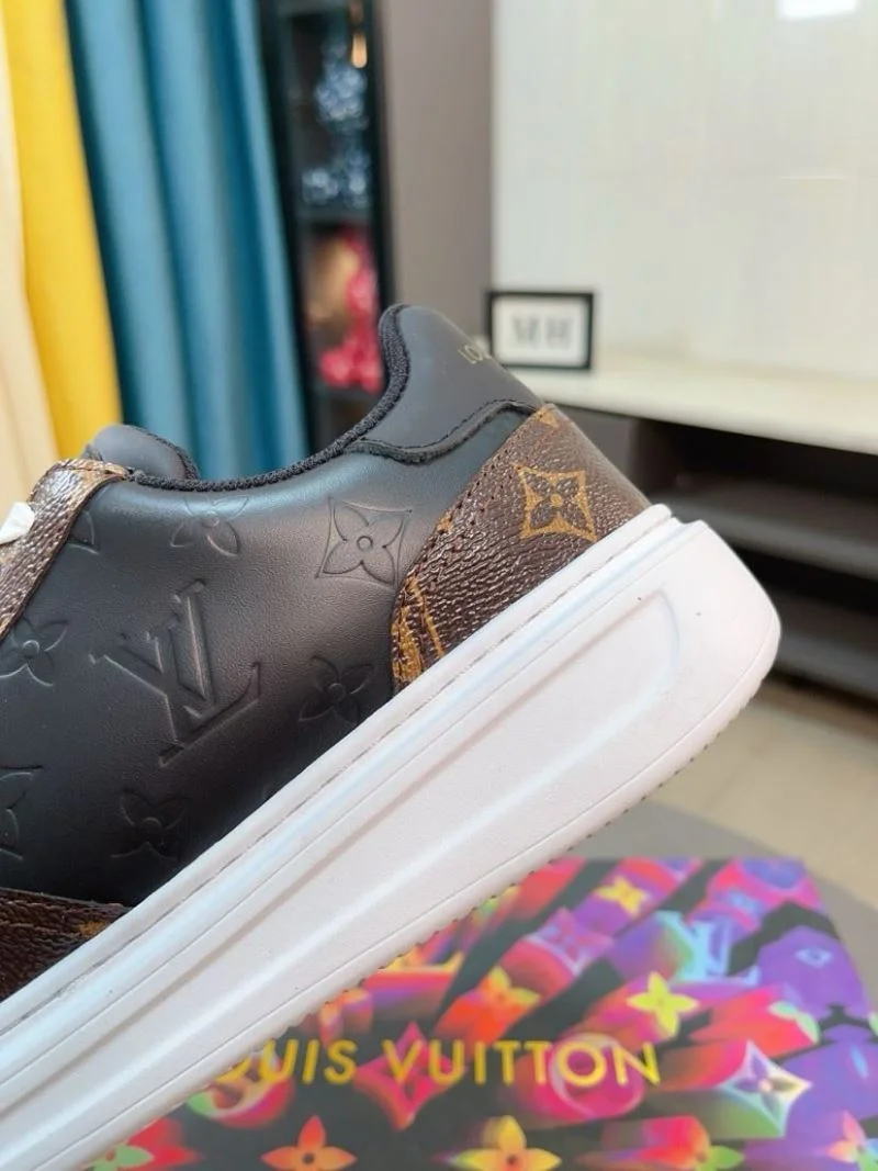 Genuine Louis Vuitton Low Shoes