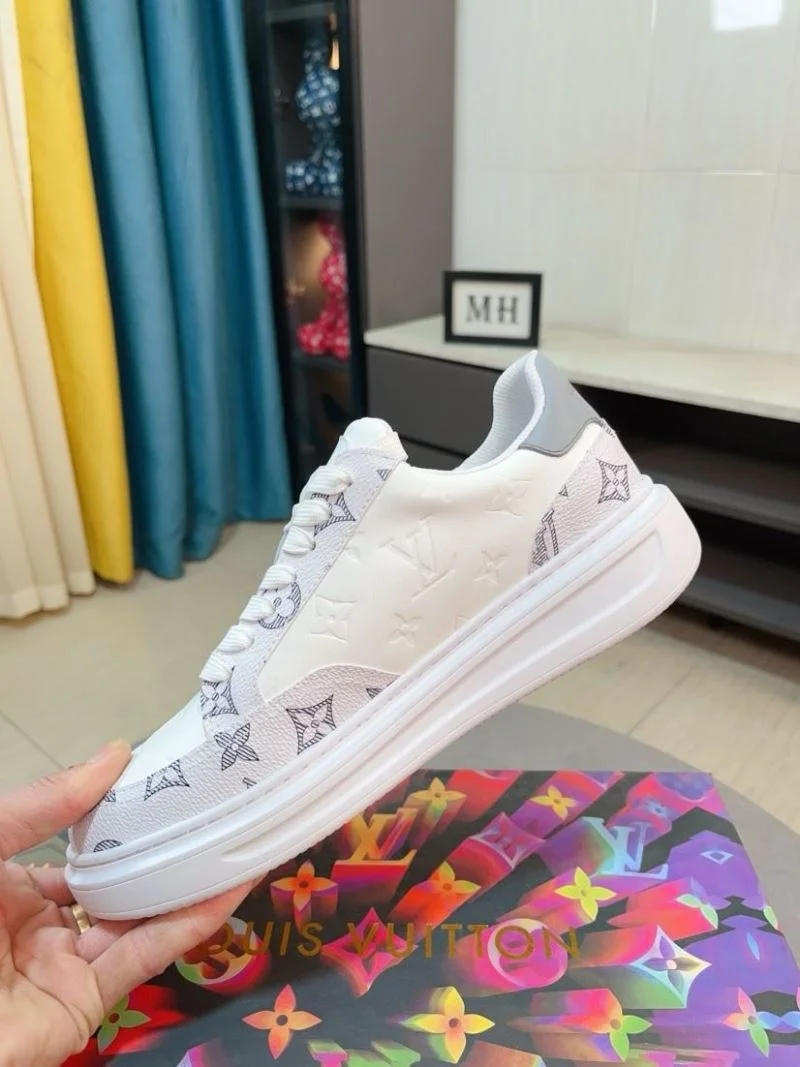 Reasonably priced Louis Vuitton Low Shoes