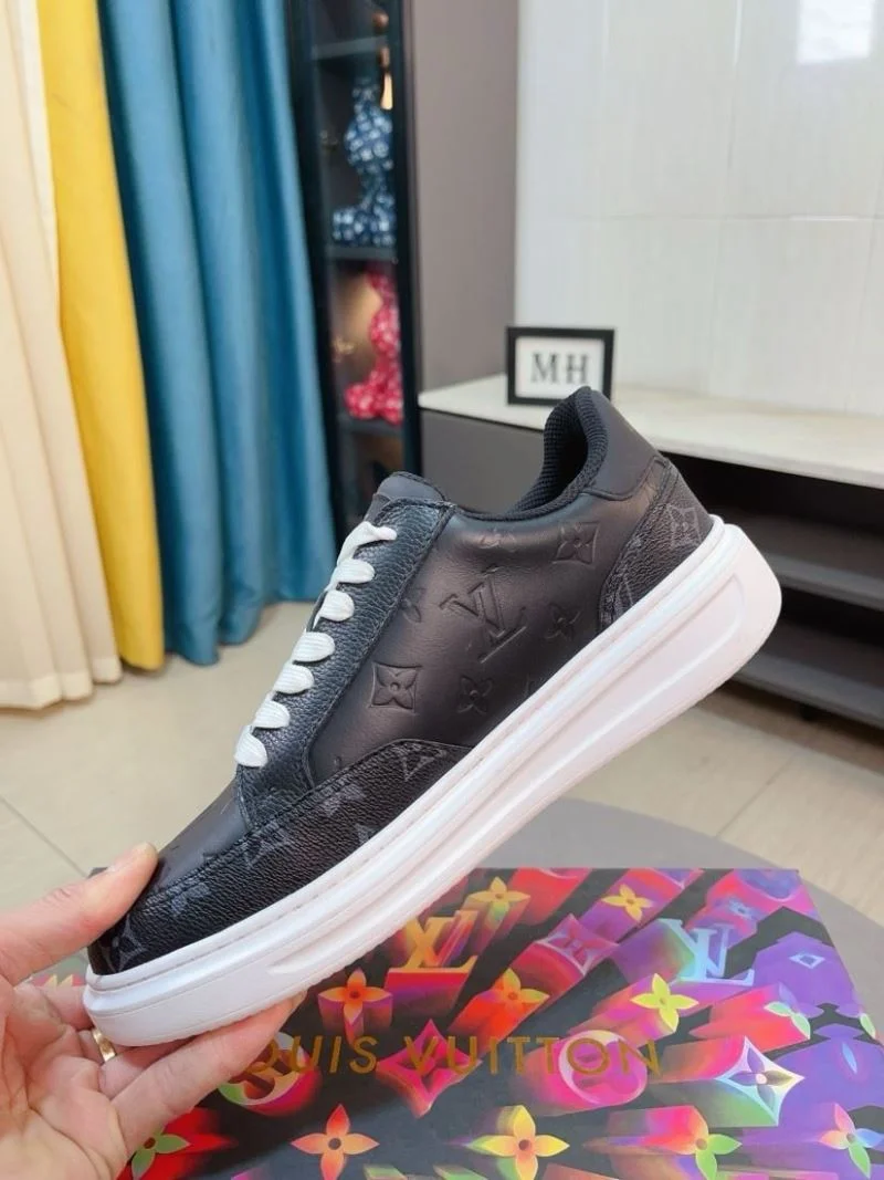 Original Louis Vuitton Low Shoes