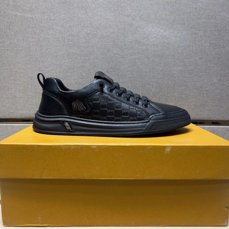 Louis Vuitton Low Shoes