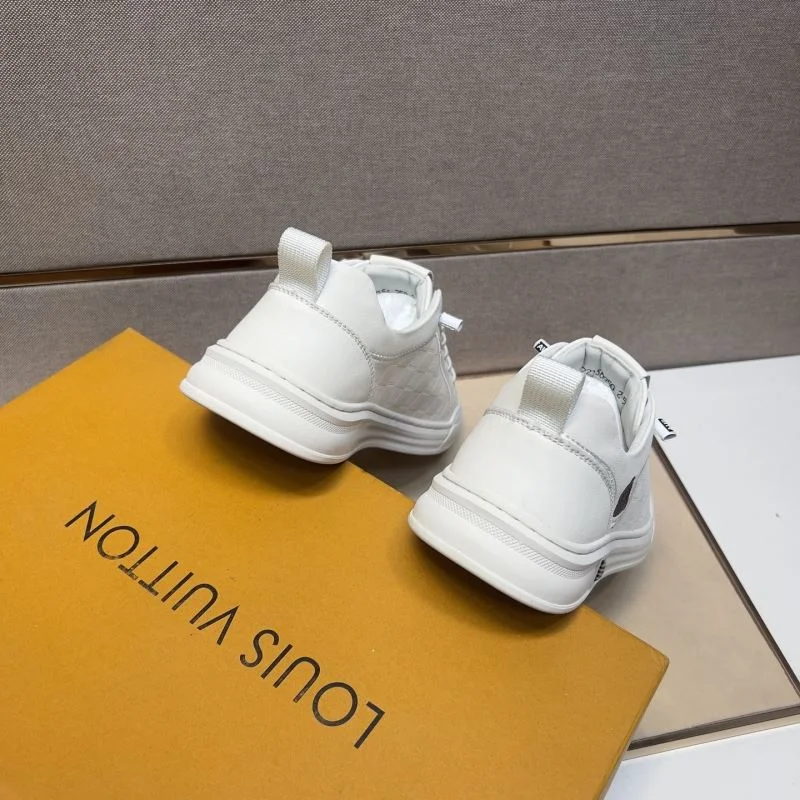 Louis Vuitton Low Shoes
