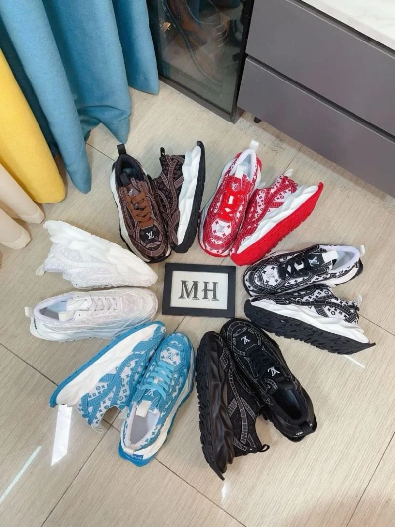 Louis Vuitton Low Shoes