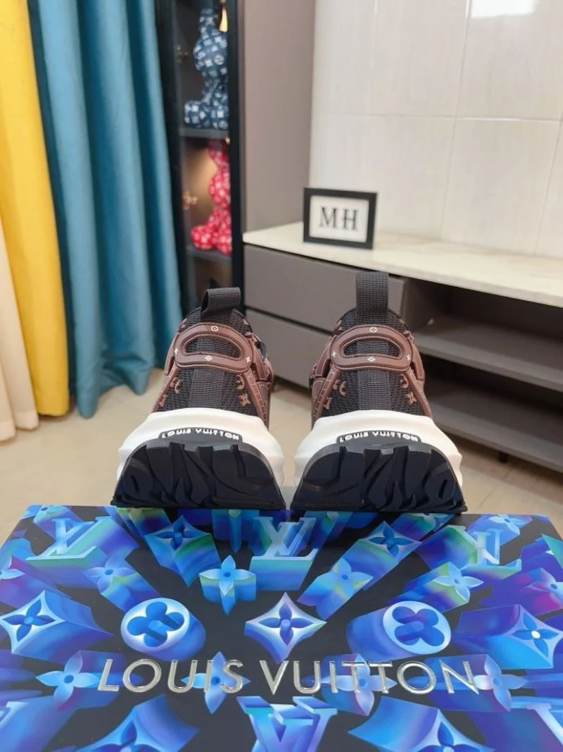 High accuracy Louis Vuitton Low Shoes
