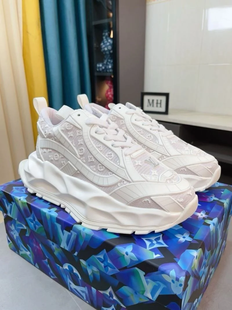 Louis Vuitton Low Shoes