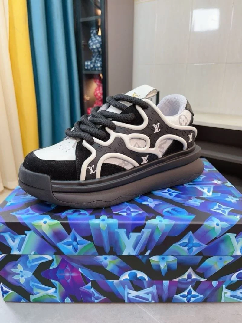 Louis Vuitton Low Shoes