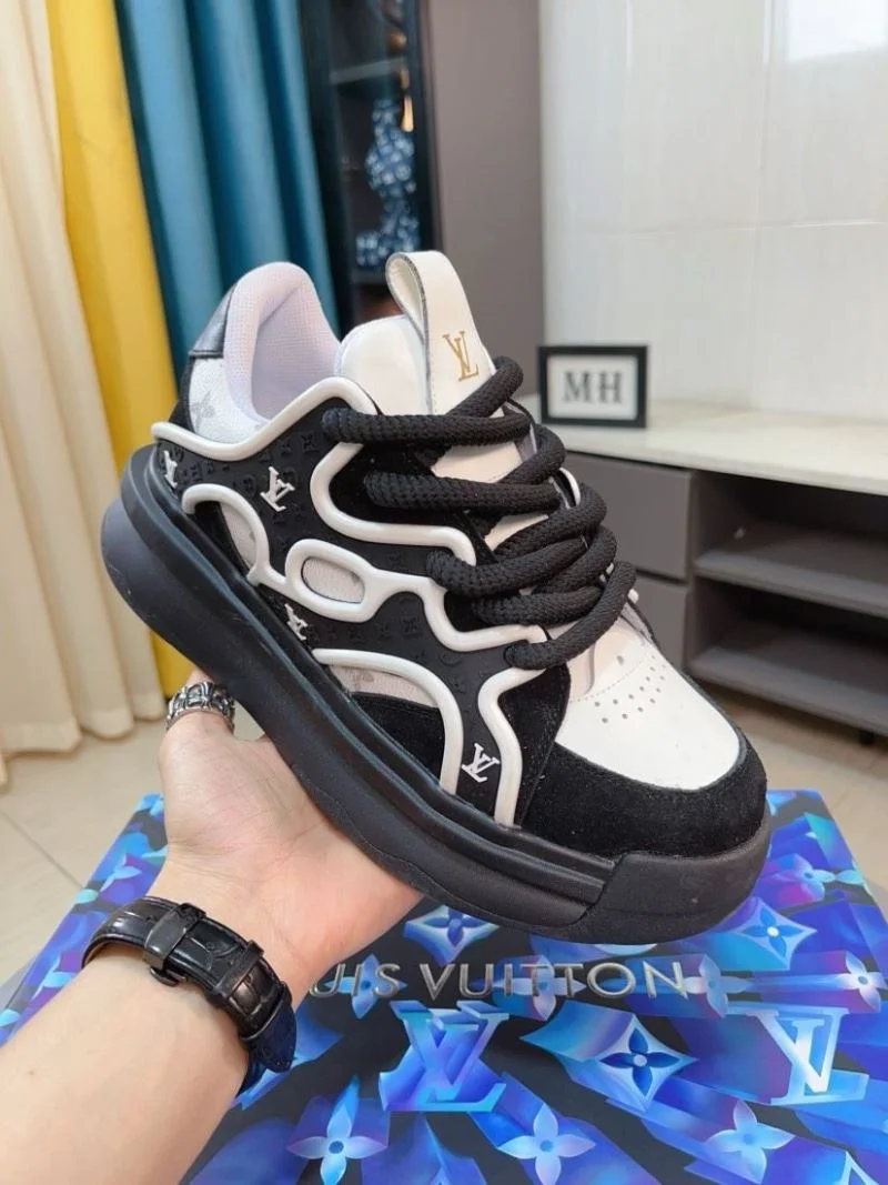 Real Louis Vuitton Low Shoes
