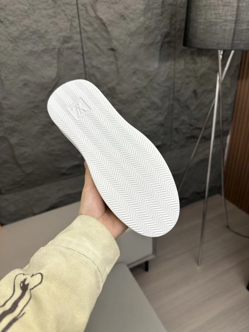 Top match Louis Vuitton Low Shoes