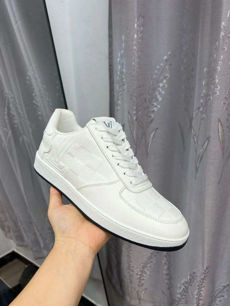 Economical Louis Vuitton Low Shoes